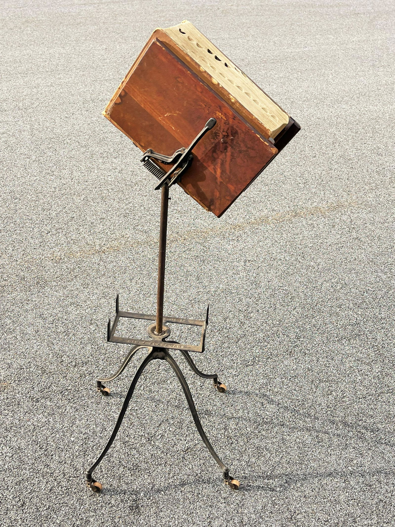 19TH C IRON / WOOD DICTIONARY STAND - Mar 04, 2023 | D.L. Straight ...