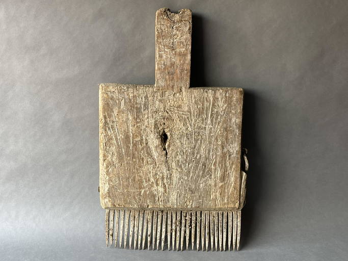 Iron Toothed Tape Loom