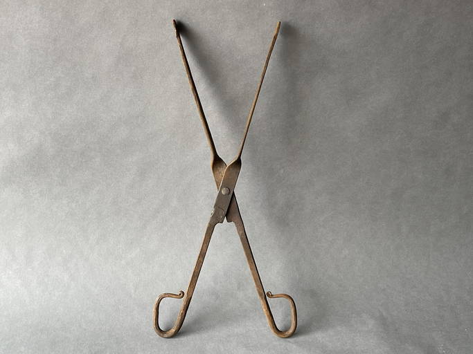 Early Mid 18th C Ember Tongs