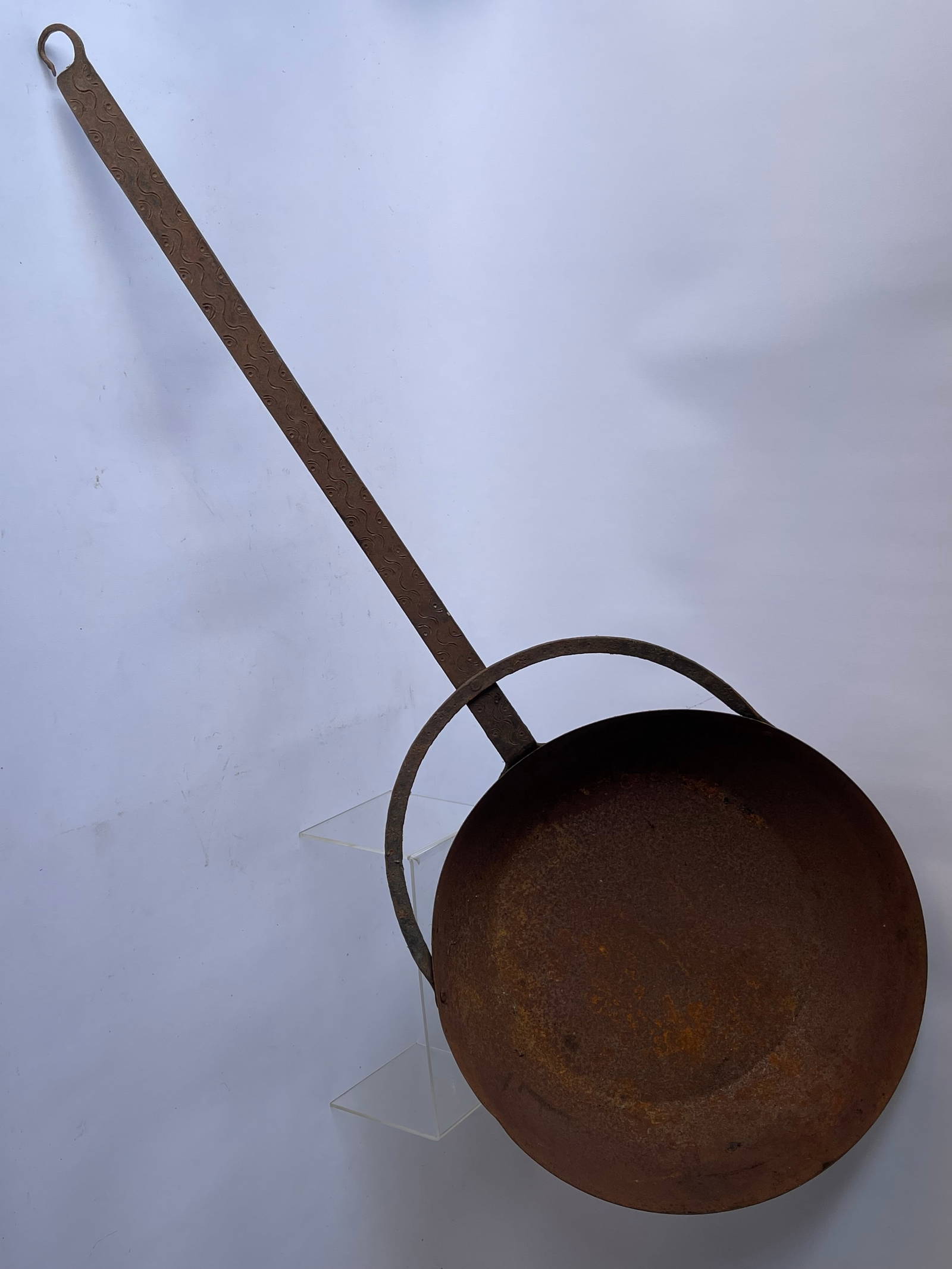 17thc Long Handled Deep Skillet With Decorative Handle Auction