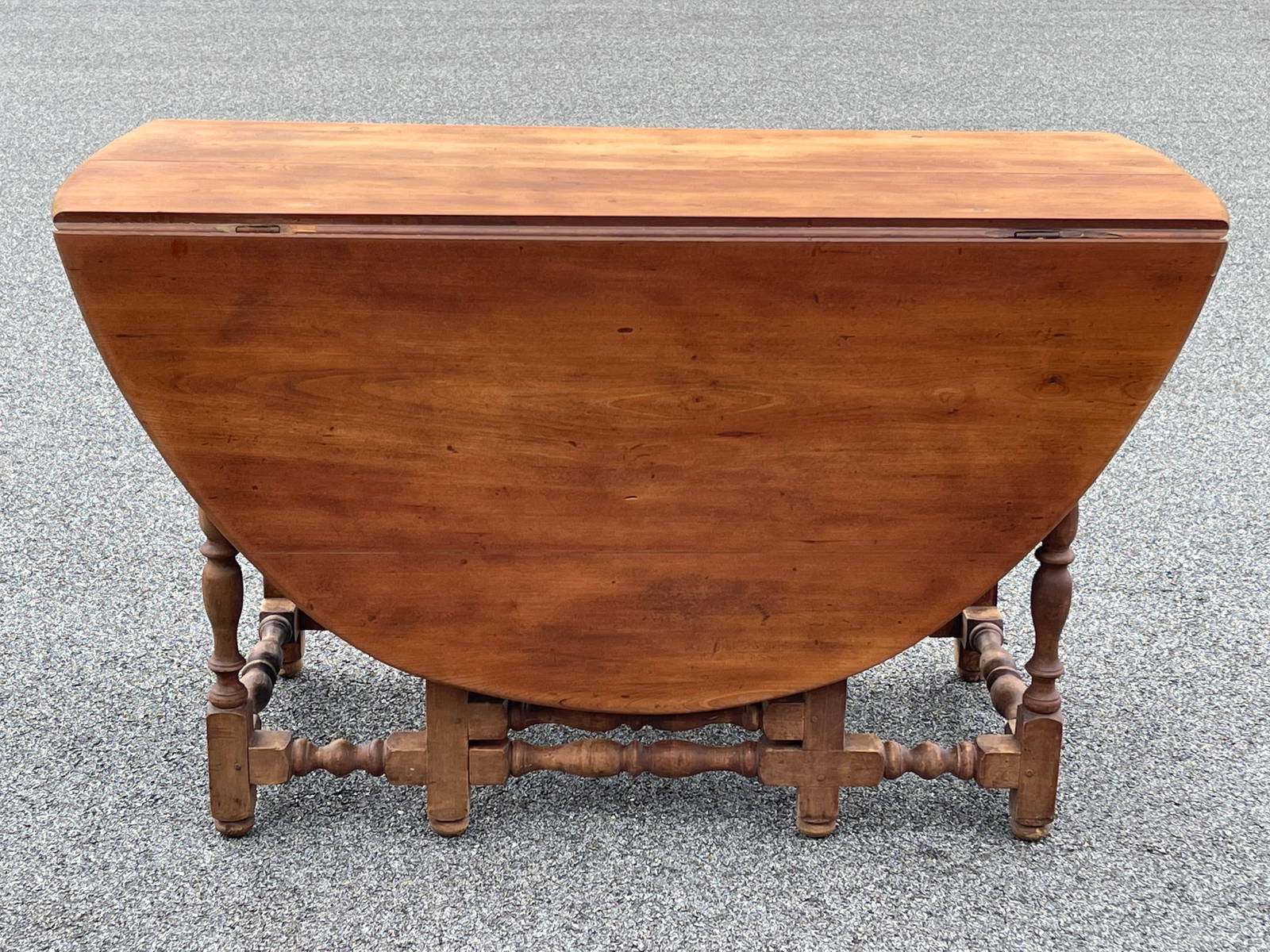18th Century Gate Leg Table Auction
