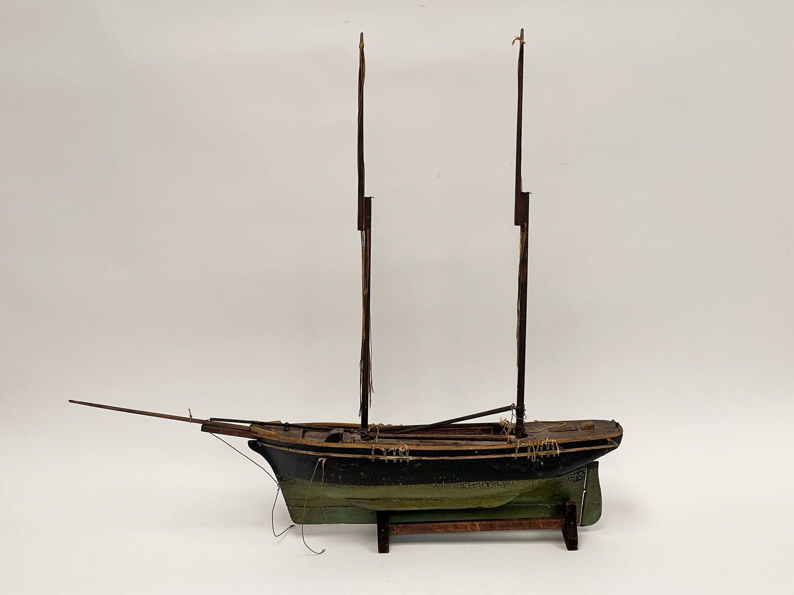 Sailing Ship Model "helen Hagerthy, Philadelphia" Auction