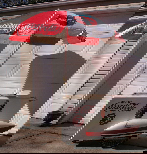 267: Coca-Cola ice cream cart Hackney Brothers