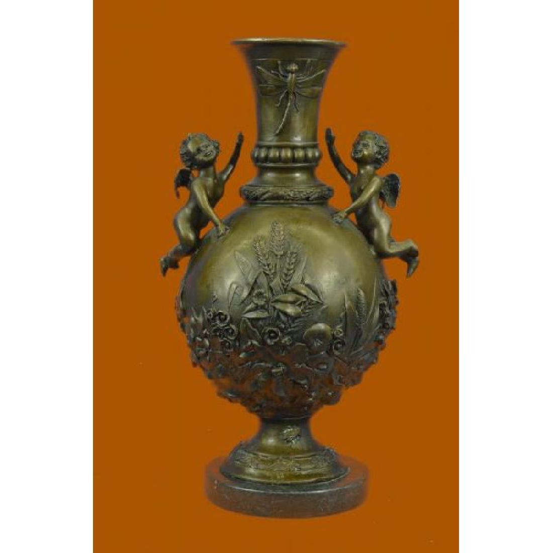 Milo Manara - Gulliveriana