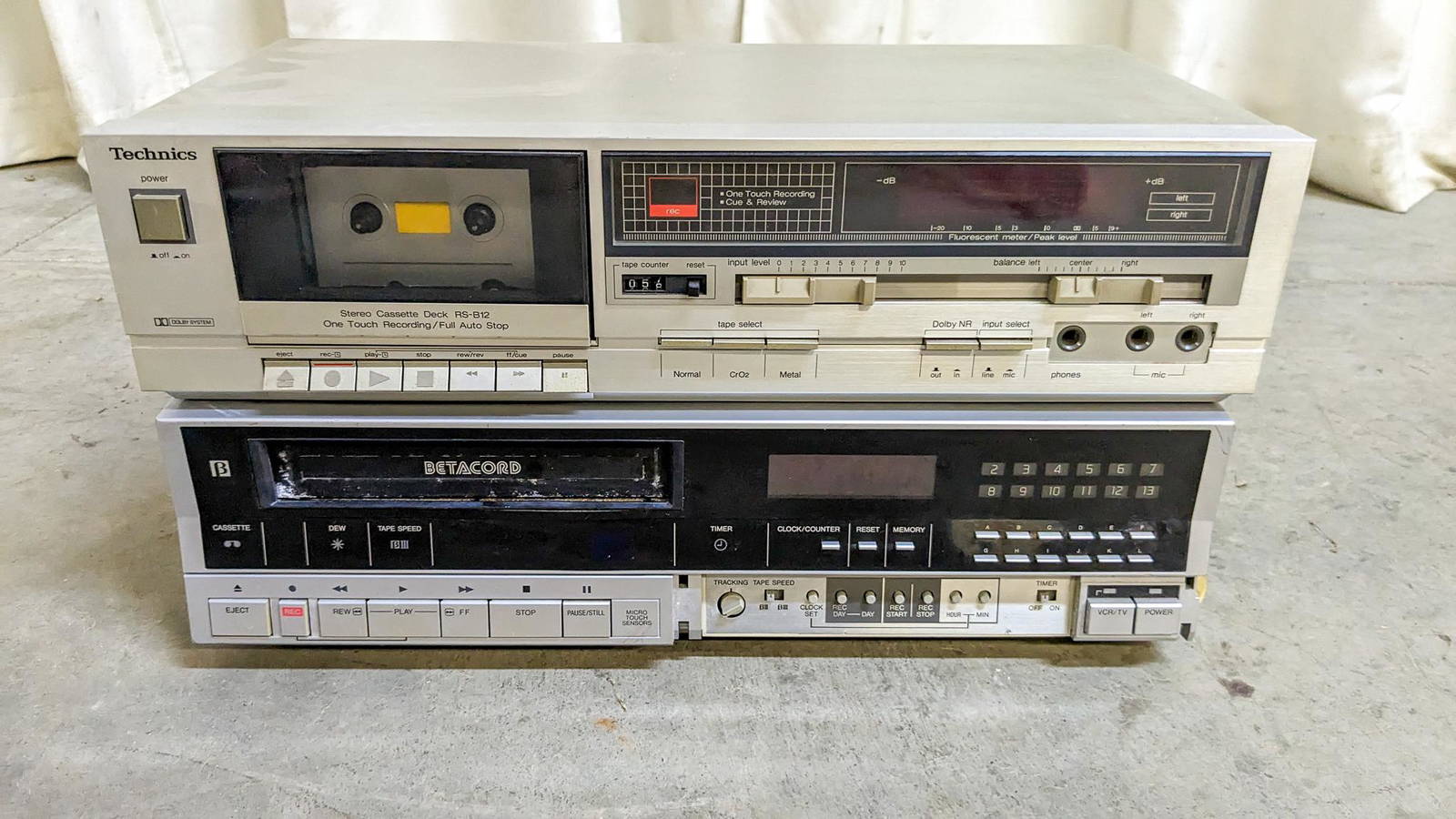 Sanyo Vcr 4650 Betacord Betamax Video Cassette Recorder And Technics ...