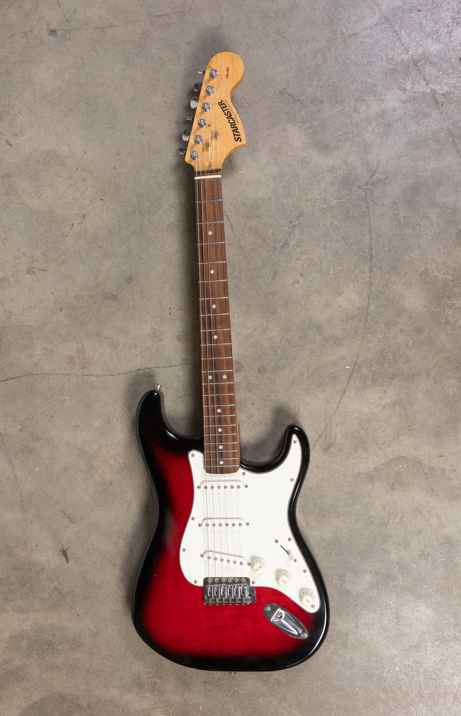 Starcaster Strat Electric Guitar By Fender, No Case Auction
