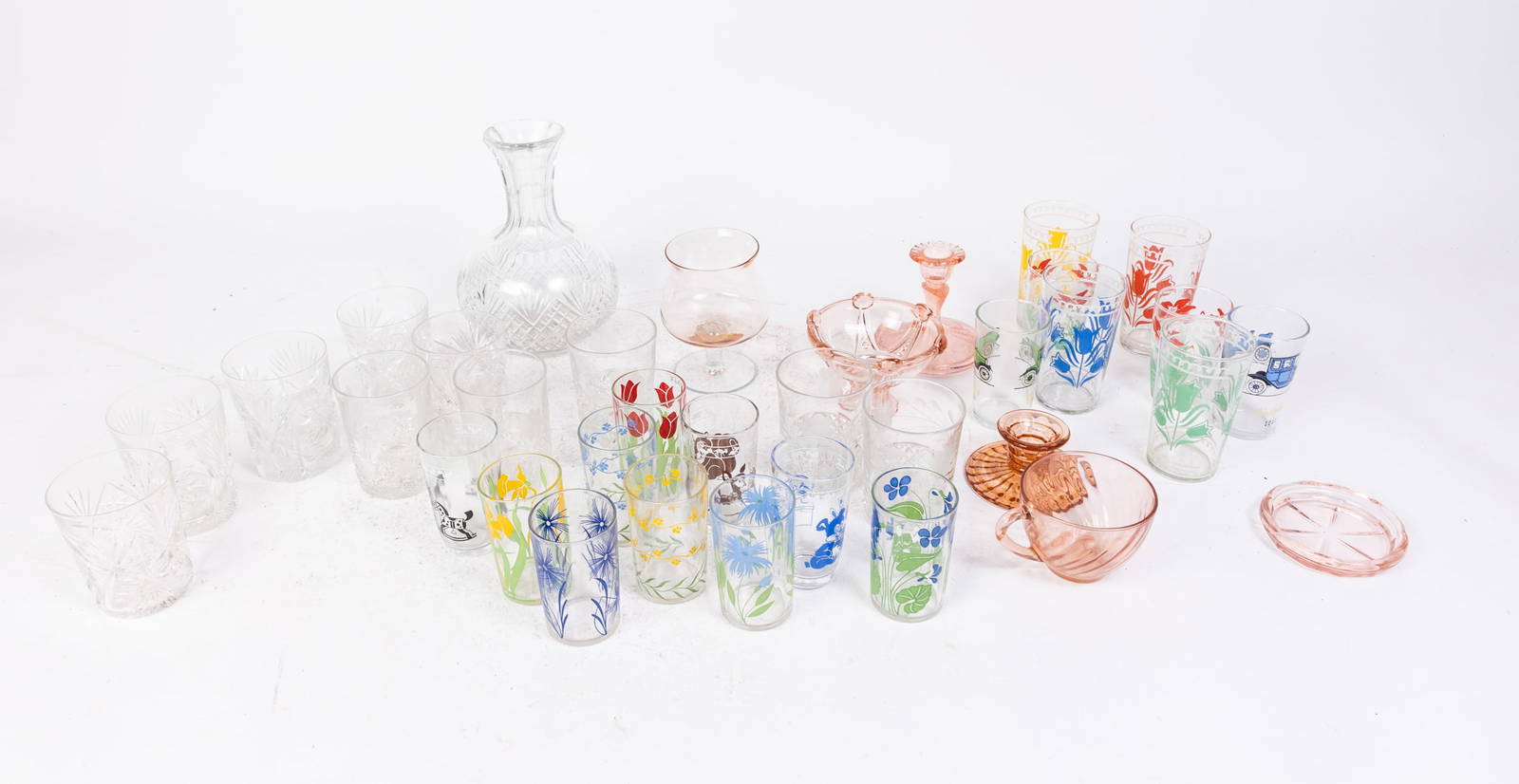 Assorted Vintage Glassware Auction