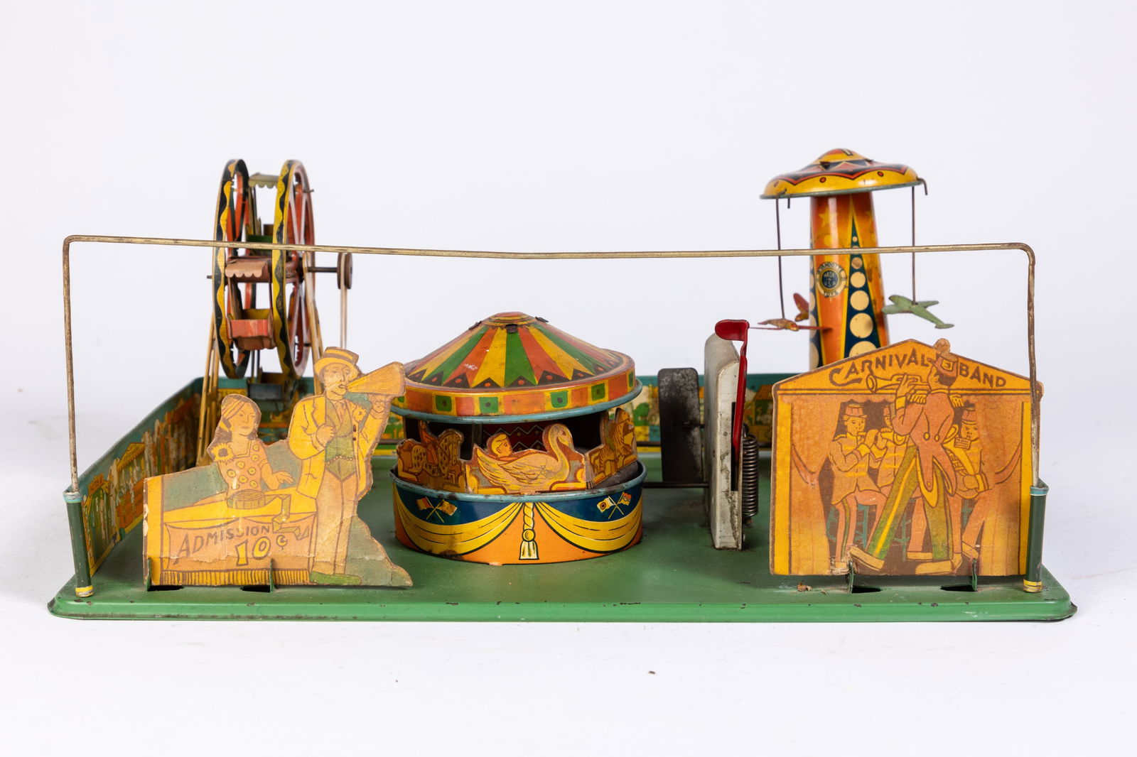 Wyandotte Toys Carnival Wind Up Tin Toy Auction