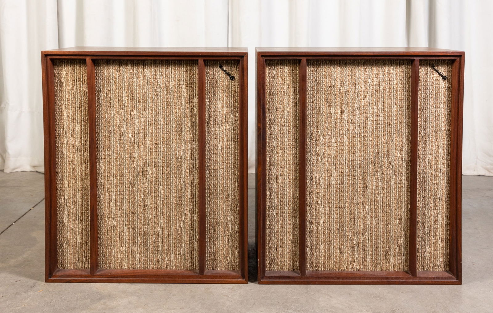 Pair Of Vintage Wharfedale W70 Teak Mcm Speakers Auction