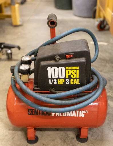 Central Pneumatic 100 Psi Air Compressor