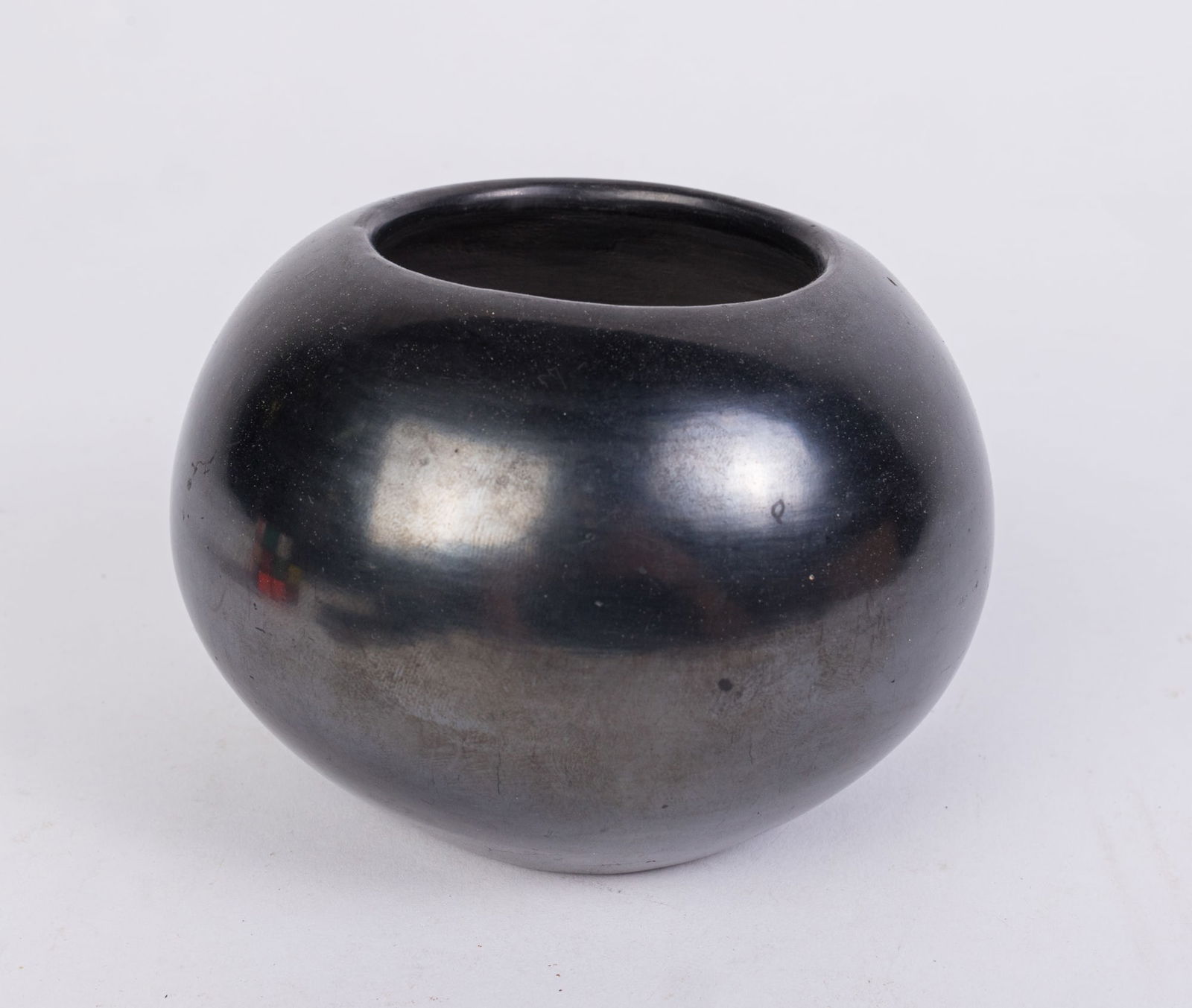 Maria Poveka Martinez, Of San Ildefonso Pueblo, Blackware Pottery Bowl ...