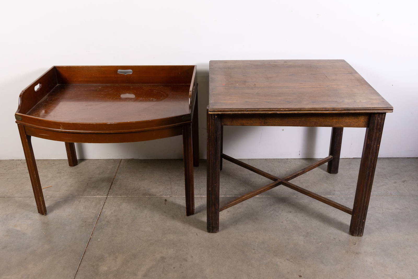 Kittinger Williamsburg Adaptation Butler Table And Arts & Crafts Swivel ...