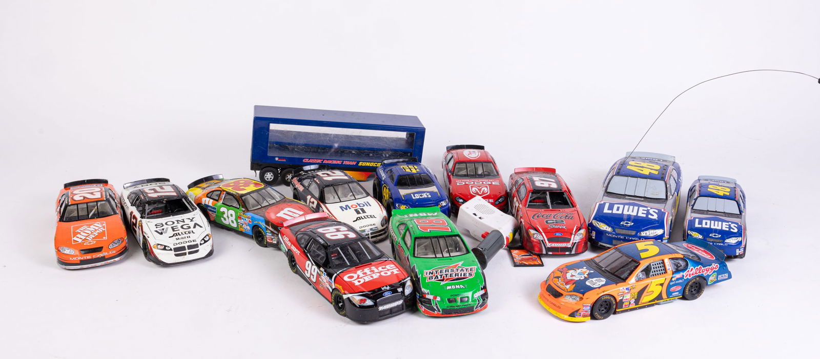 Vintage Nascar Diecast Model Toy Cars Auction