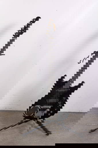 Terminator By Synsonics Electric Guitar With Integrated Speaker