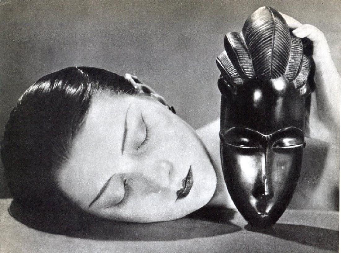MAN RAY: Kiki with African mask