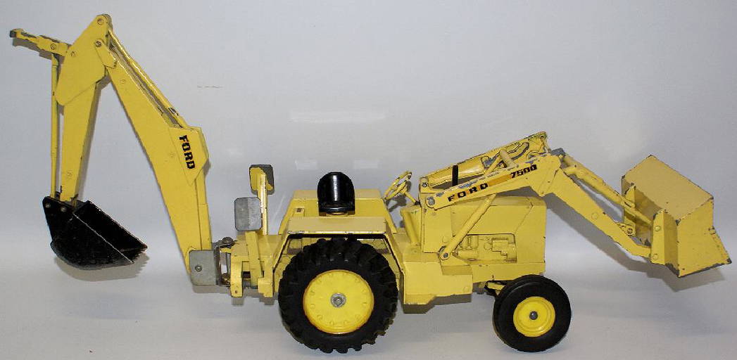 Vintage Ertl Ford 7500 #820 Tractor Loader Backhoe Toy