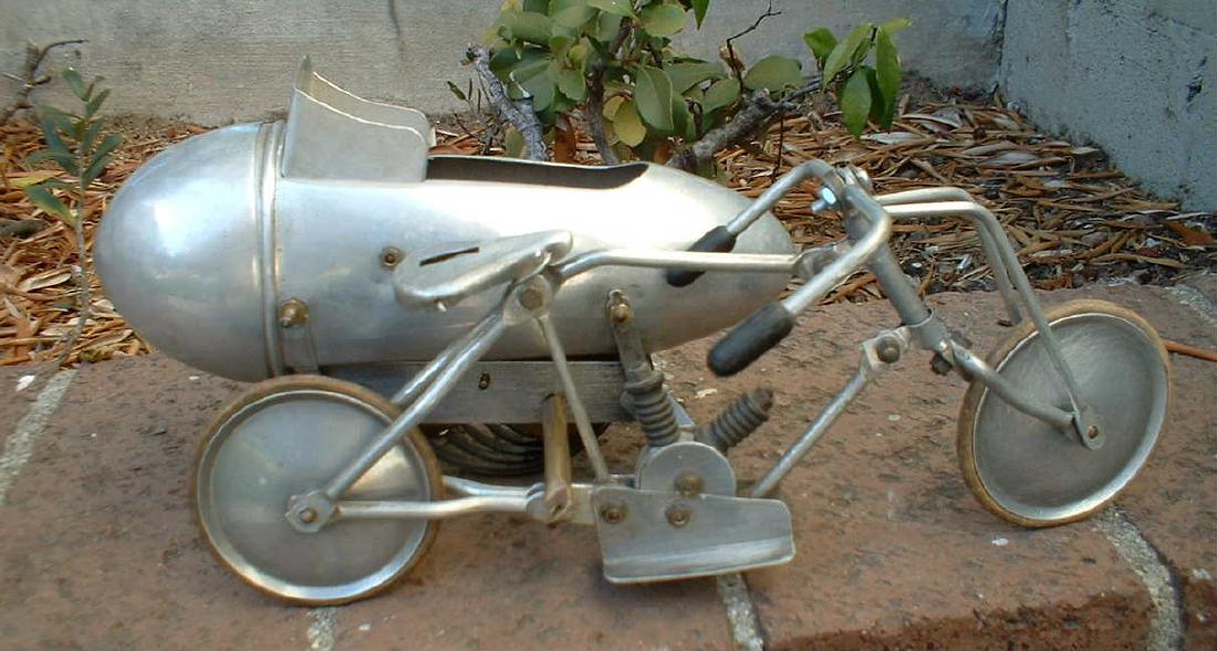 Auto-Cycle Windup Motorcycle