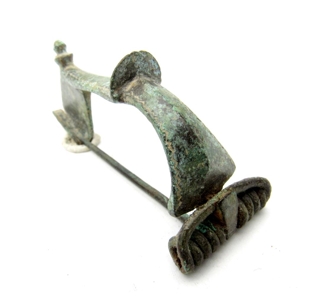 Ancient Roman Knee Type Brooch / Fibula