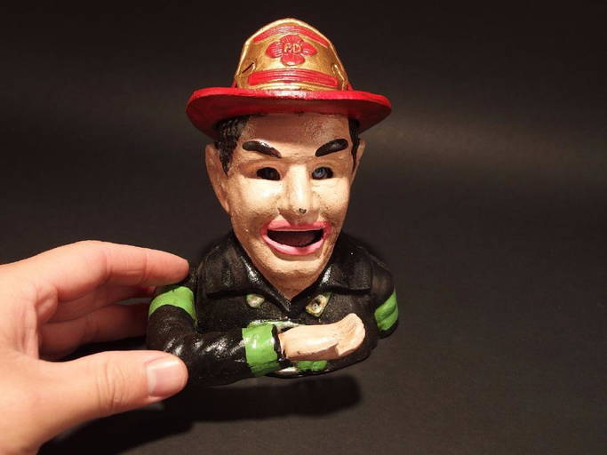 Fireman Fire Fighter Cast Iron Mechanical Coin Bank - Jan 24, 2018 ...