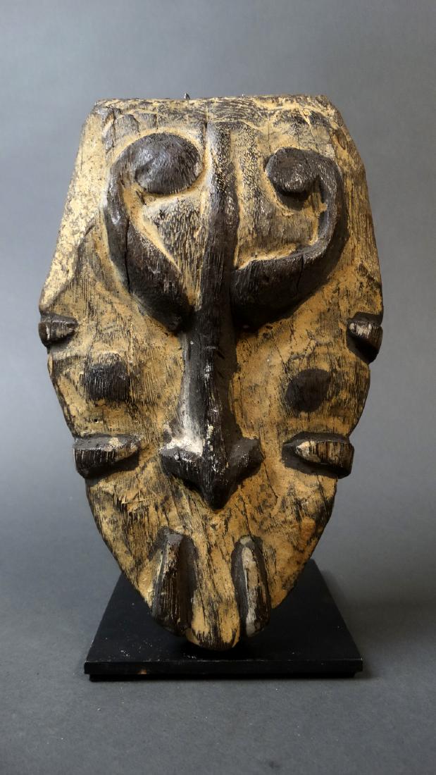 Amulet Mask from the Sepik People