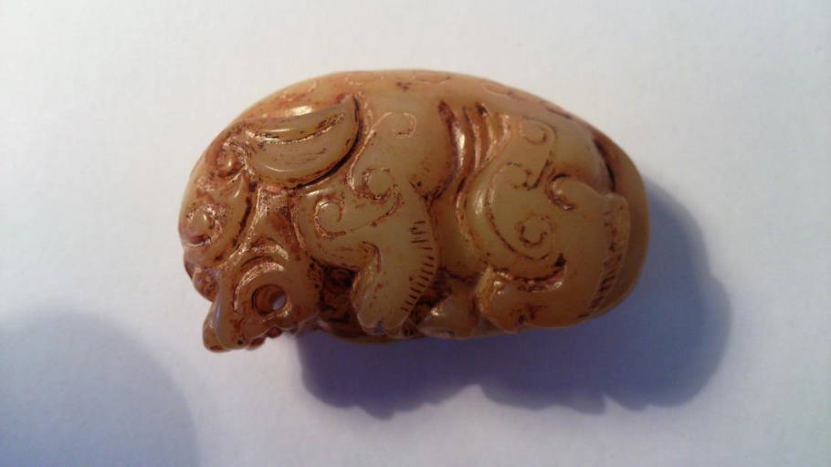 Rare Orange Yellow Nephrite Mythical Animal Toggle