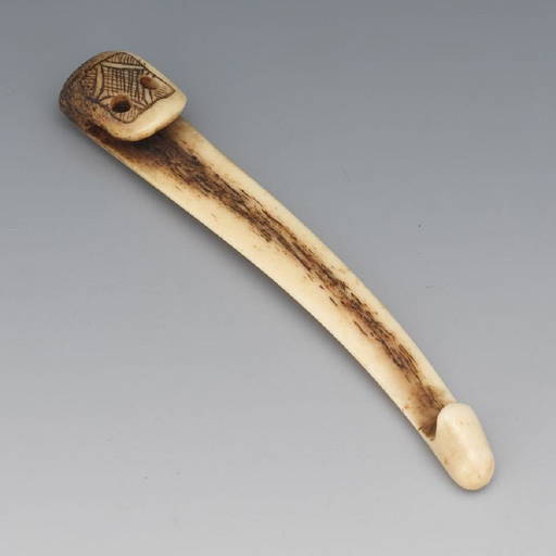 Antique Japanese Carved Bone Belt Hook Netsuke