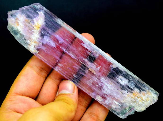 V Shape Double Terminated & Undamaged Bi Color Natural