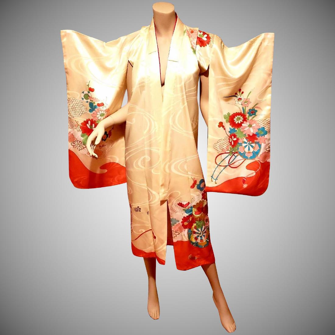 Vtg Japanese brocade gold embroidered Robe Kimono - Jan 30, 2019 ...