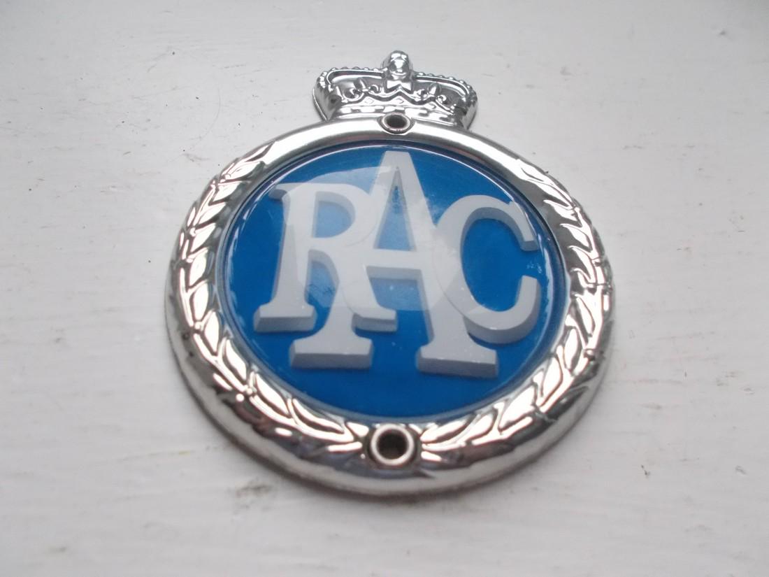 STUNNING RAC CAR BADGE