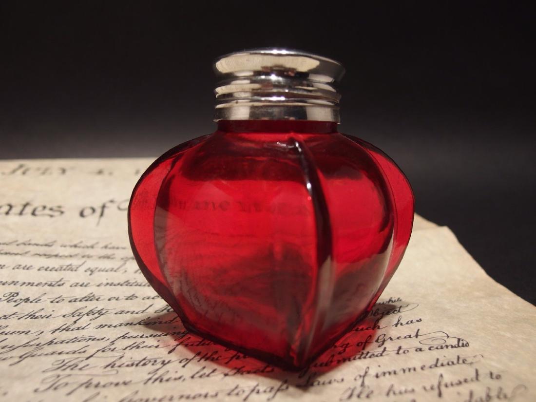 Red Thick Glass Inkwell Ink pot Bottle - Apr 17, 2019 | Jasper52 in NY