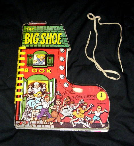 (shape Book) Big Shoe Book 1956