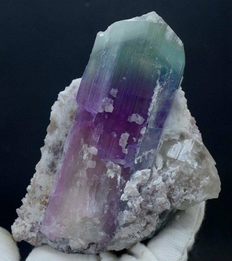 1130 Gram Terminated Natural Bi Color Kunzite Specimen - Nov 27, 2019 ...