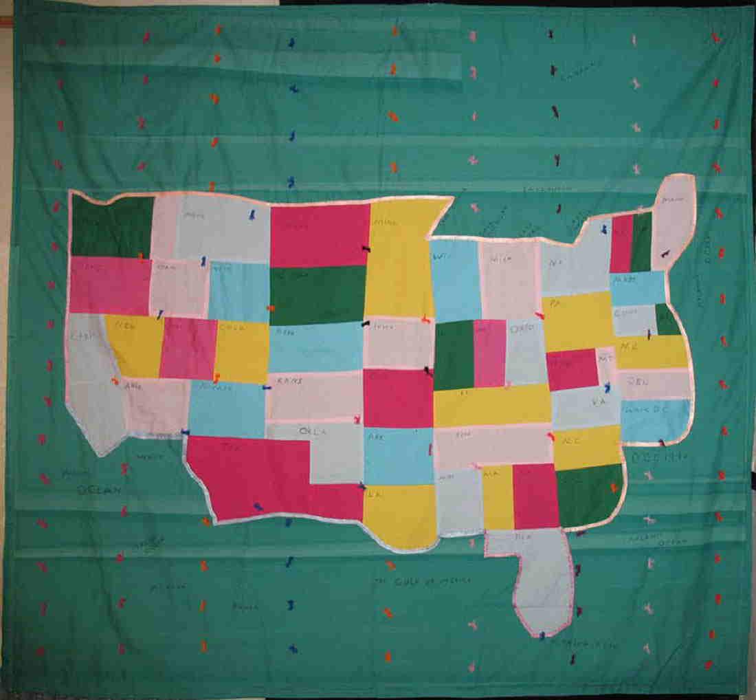 Buy A FOLKY MAP OF THE UNITED STATES QUILT | Jasper52 in NY