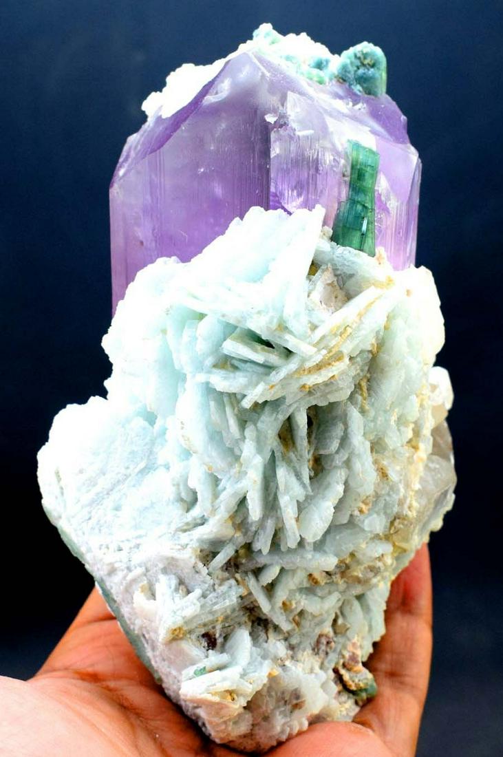 Bid in Natural Crystals, Minerals, & Specimens Auction on Jun 23, 2020 ...
