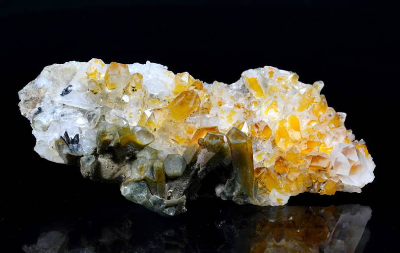 132 Gram Amazing Natural Chlorine Quartz Specimen