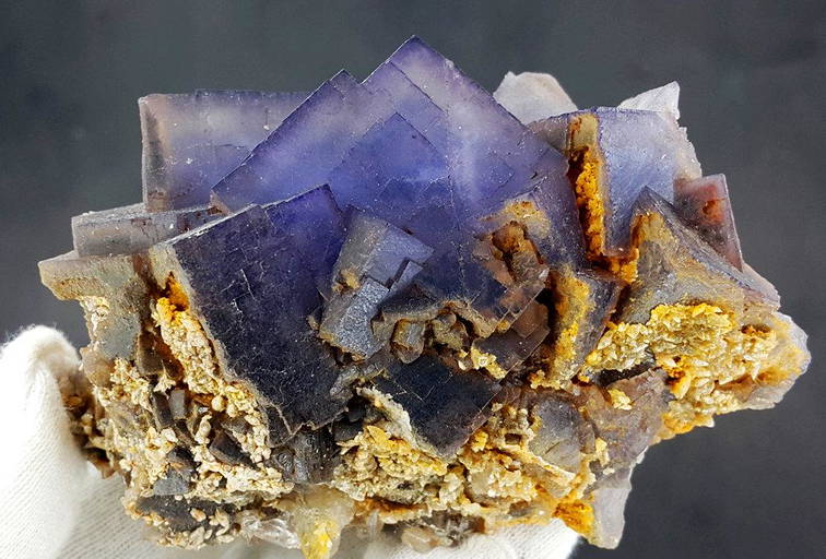 Fluorite , Color change, Beautiful Color Change Phantom - Apr 13, 2021 ...