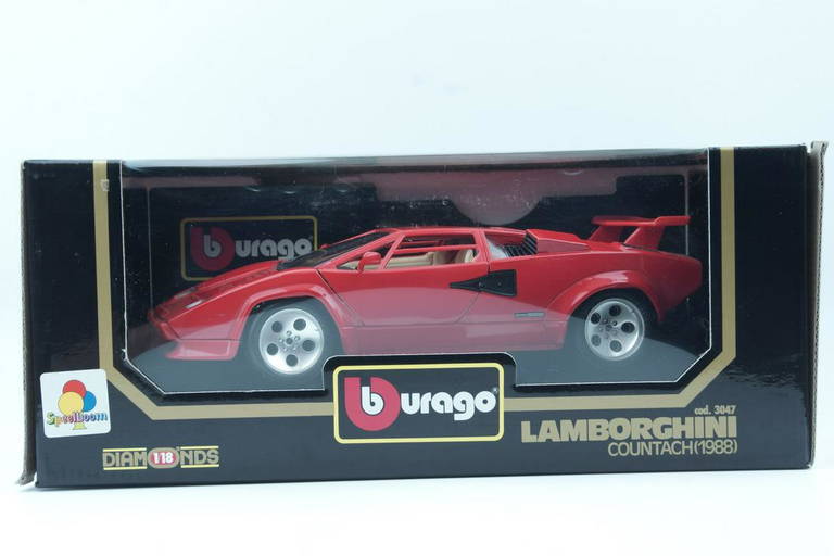 Bburago Lamborghini Countach 5000 Quattrovalvole 1982