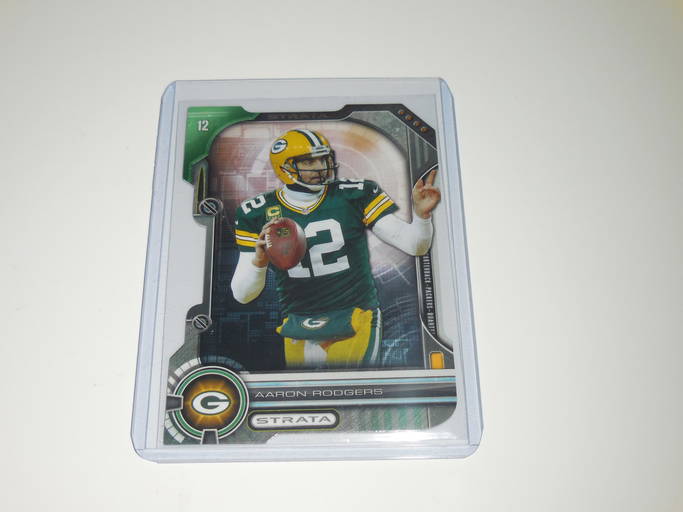 2014 Topps Strata Aaron Rodgers Die Cut Card Green Bay