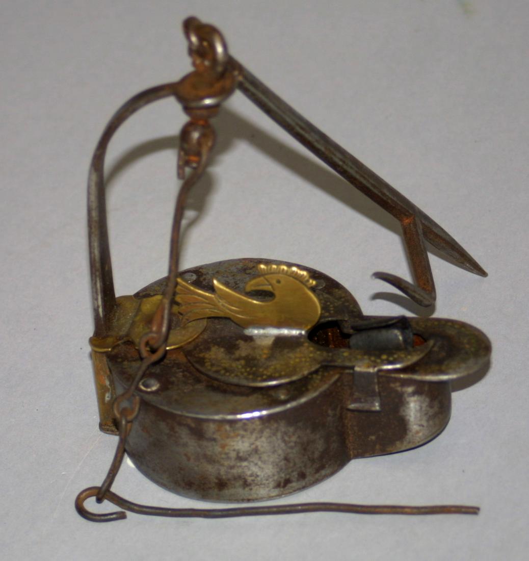 A very scarce Pennsylvania iron betty lamp - Sep 09, 2021 | Jasper52 in NY