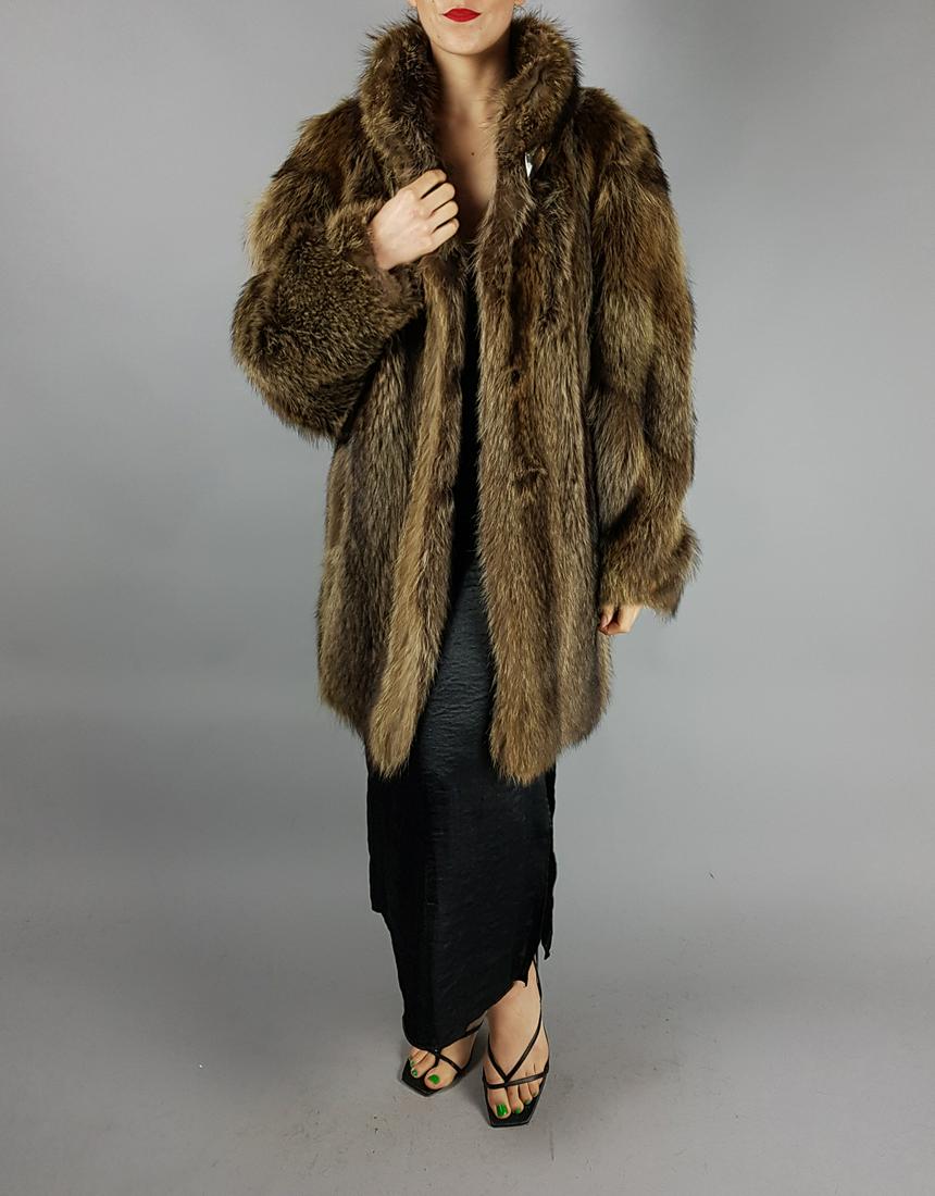 Bid in Vintage European Furs Auction on Sep 12, 2021 by Jasper52 in NY