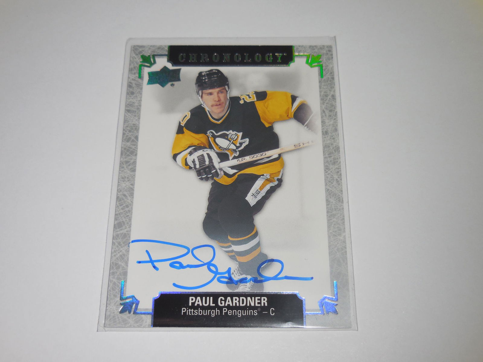 18 19 Ud Chronology Paul Gardner Autograph Penguins