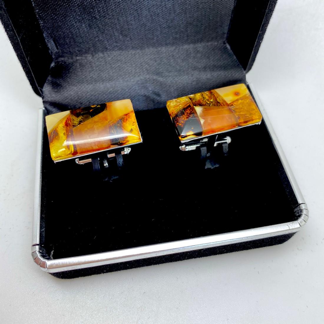 Grand Vintage Amber Cufflinks