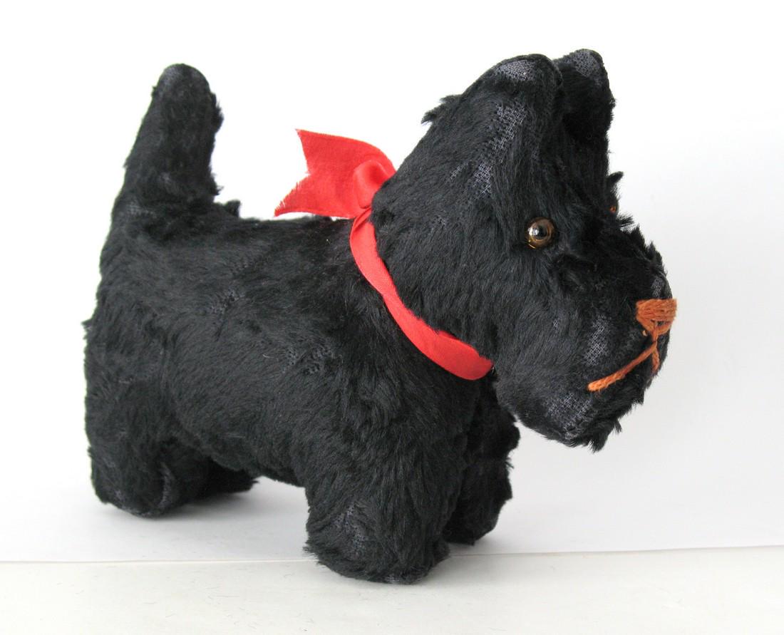 Vintage New England Toy Scottie Dog.