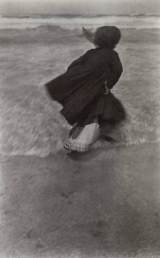 Jacques Henri Lartigue Guitty, Biarritz, 1905