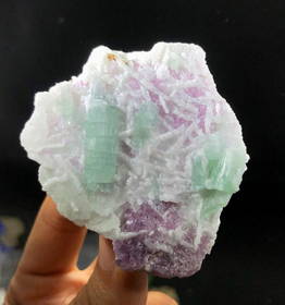 Collectible Rocks, Minerals & Fossils for Sale in Online Auctions - Page 18