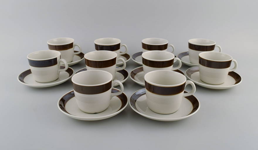 Hertha Bengtsson (1917-1993) for Rörstrand. 10 Koka coffee cups with ...