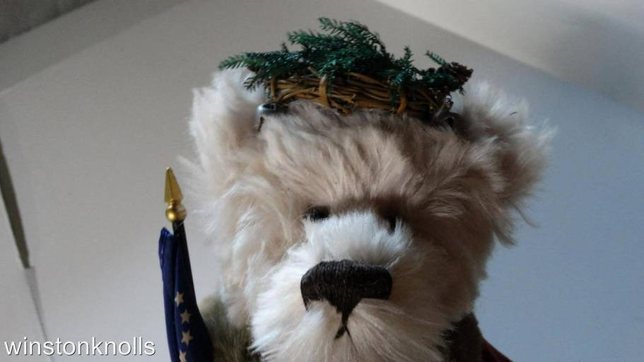 DONNA HODGES PEACE AND FREEDOM SERIES 5 OLD WORLD FATHER CHRISTMAS BEAR ...