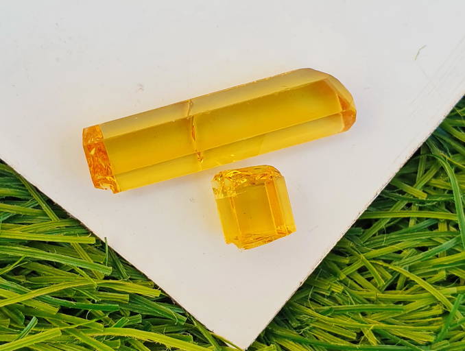 Natural & Unheated Yellow Beryl Heliodor Rough Lot (#0076) on Jan 11 ...