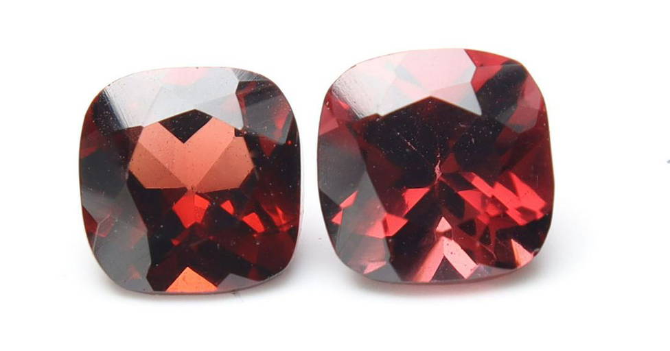 2.15 Cts Natural Almandine Garnet Set