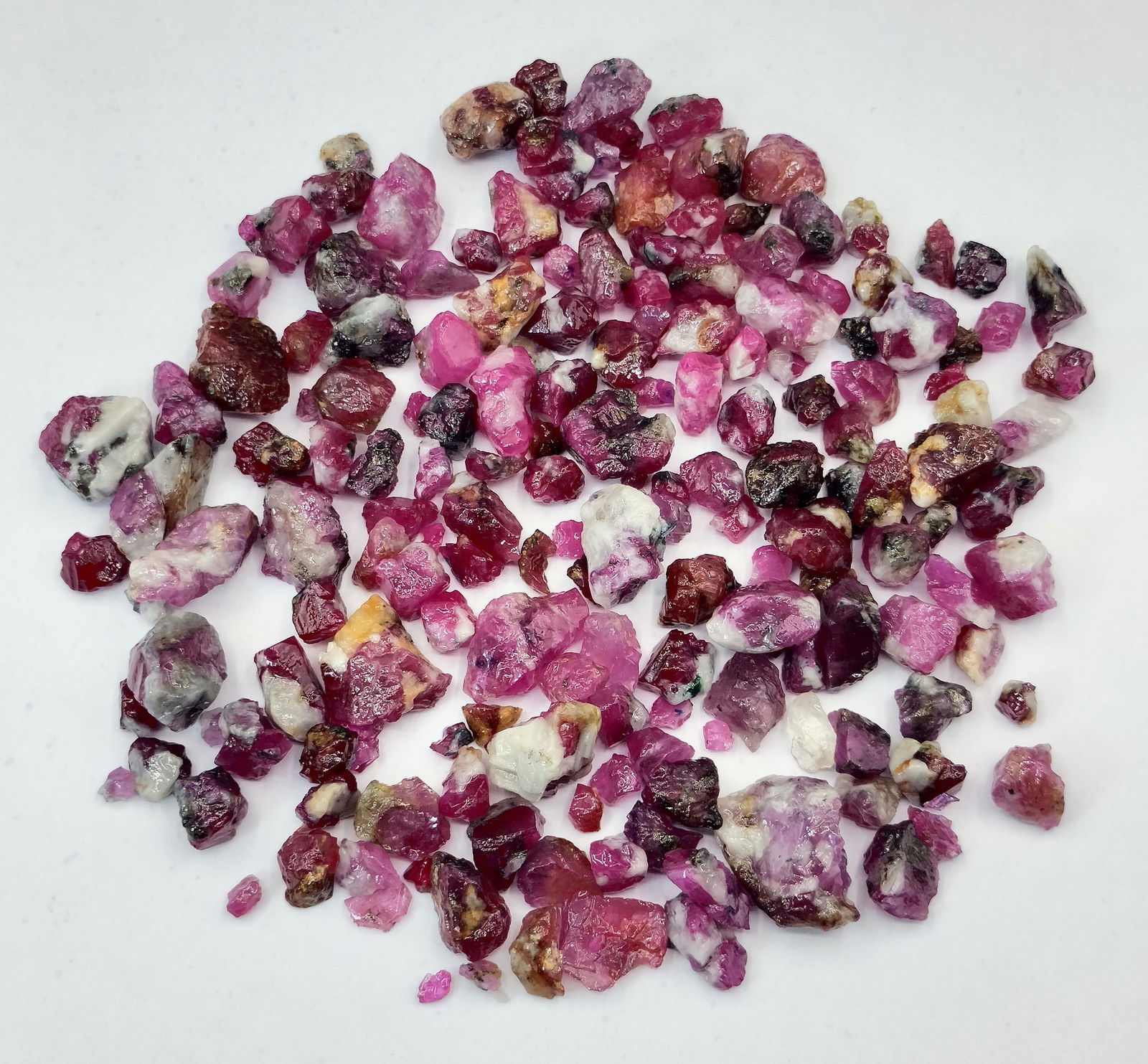 280 Carats Beautiful Rare Under U Light Natural Raw Ruby Crystals ...